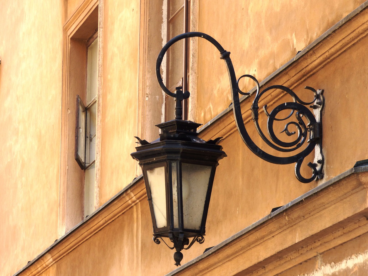 Gothic Lighting Lantern